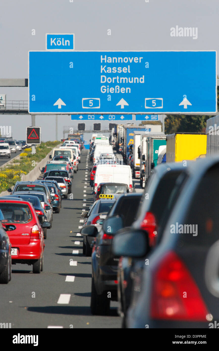 Frankfurt am Main, Germany, a traffic jam on the motorway A5 Stock ...