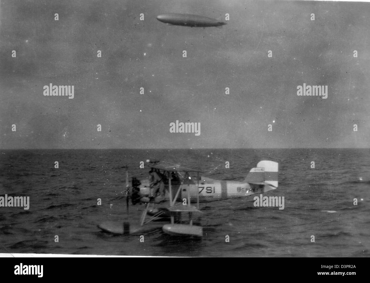 Vought O2u 2 High Resolution Stock Photography and Images - Alamy