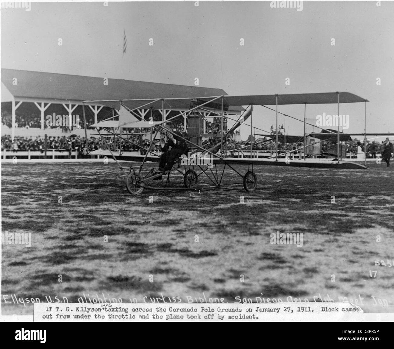 Aviation biplane coronado hi-res stock photography and images - Alamy