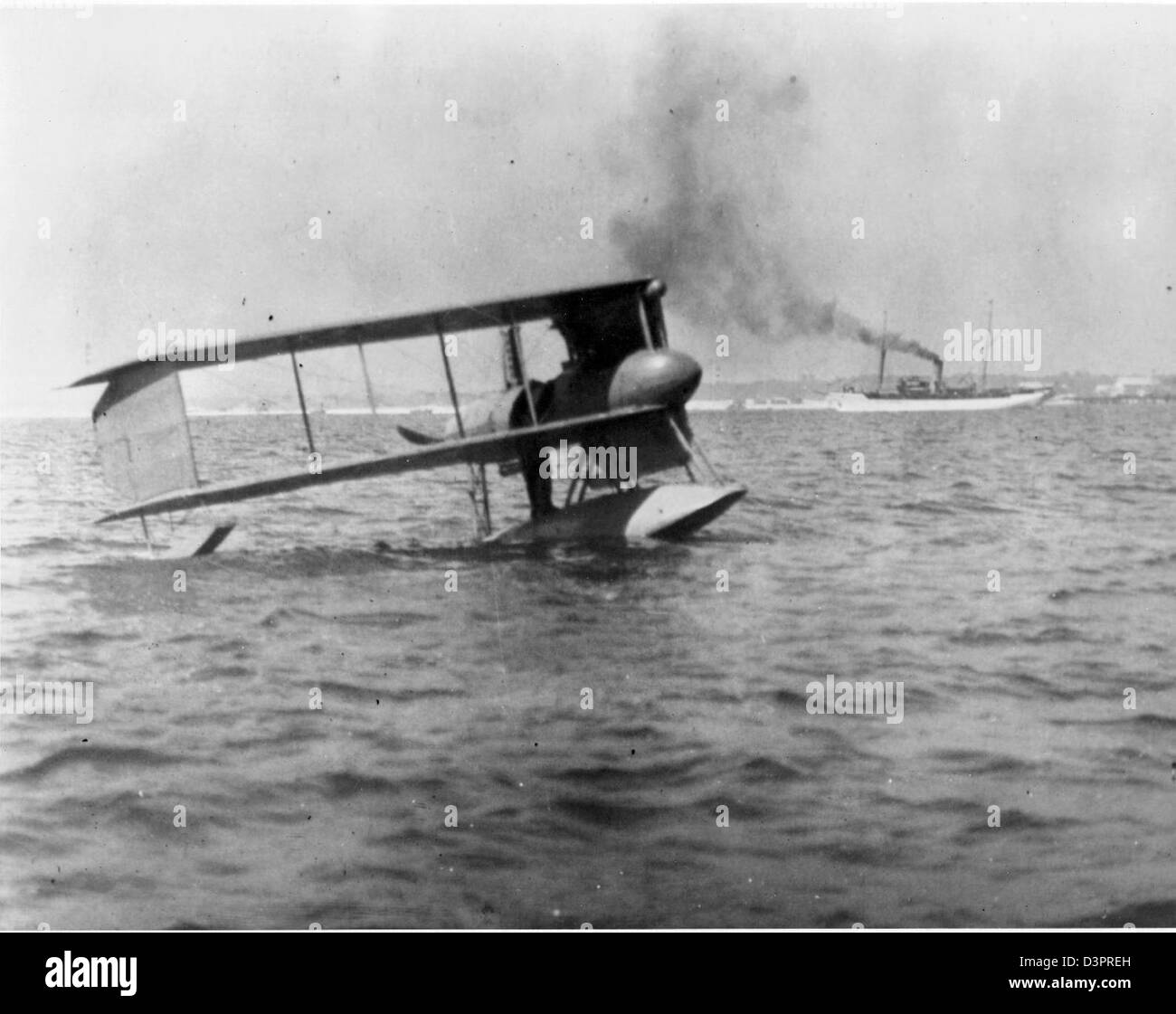 The Burgess-Dunne AH-7 Hydro, an early amphibious aircraft, was ...