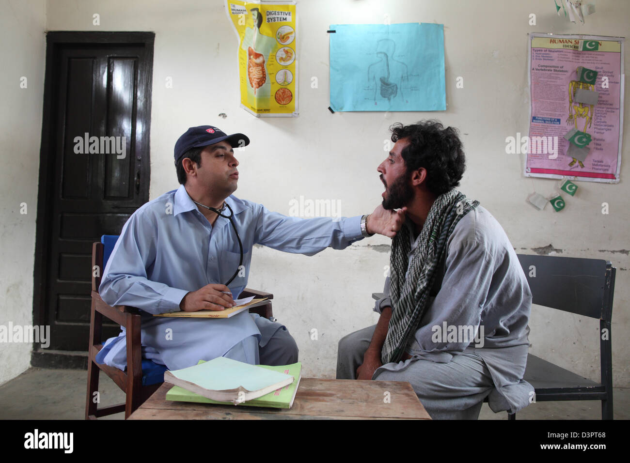 Project relief hi-res stock photography and images - Alamy