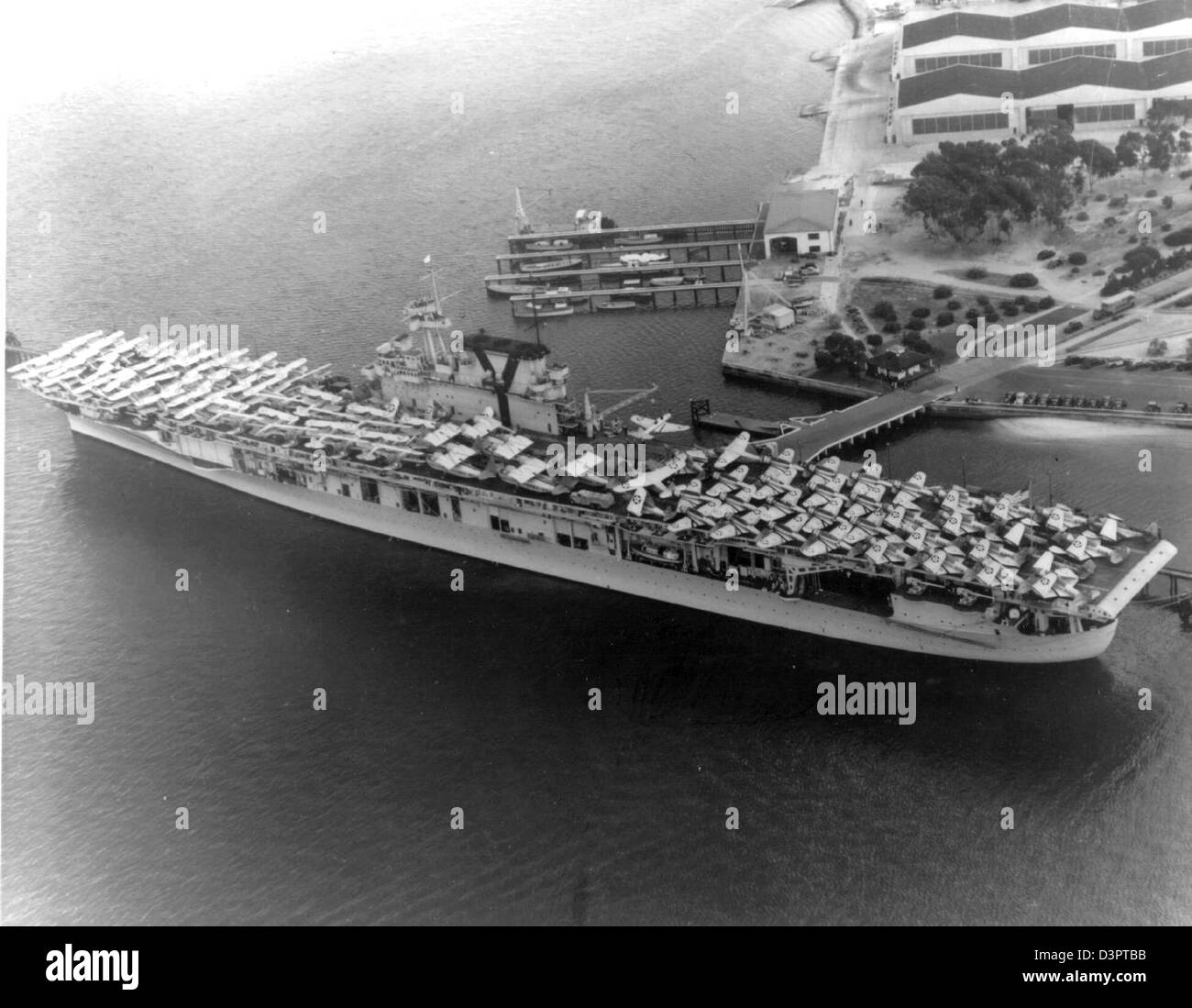 The USS Yorktown (CV-5), an aircraft carrier of the Yorktown class, is ...