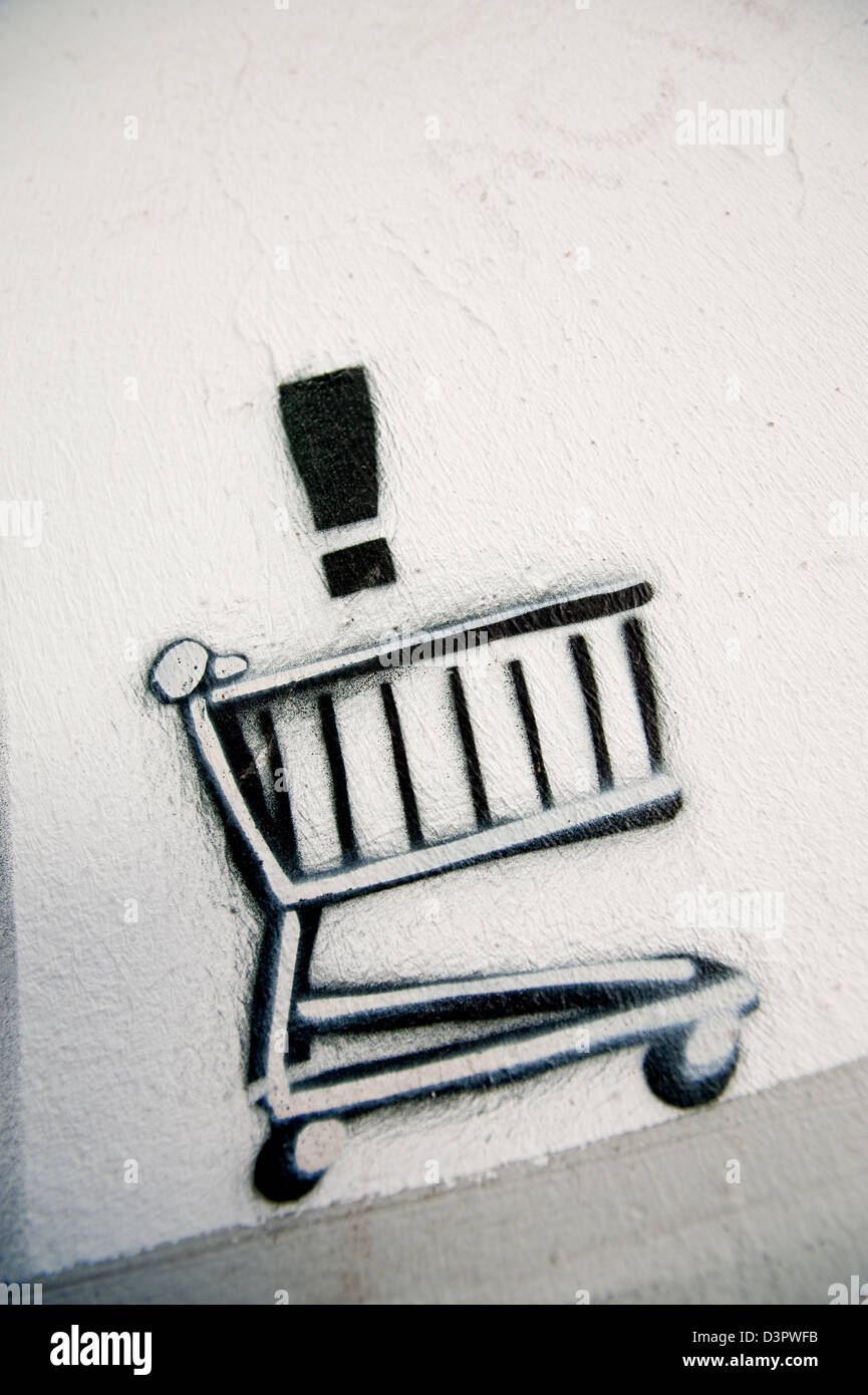 Exclamation mark graffiti hi-res stock photography and images - Alamy