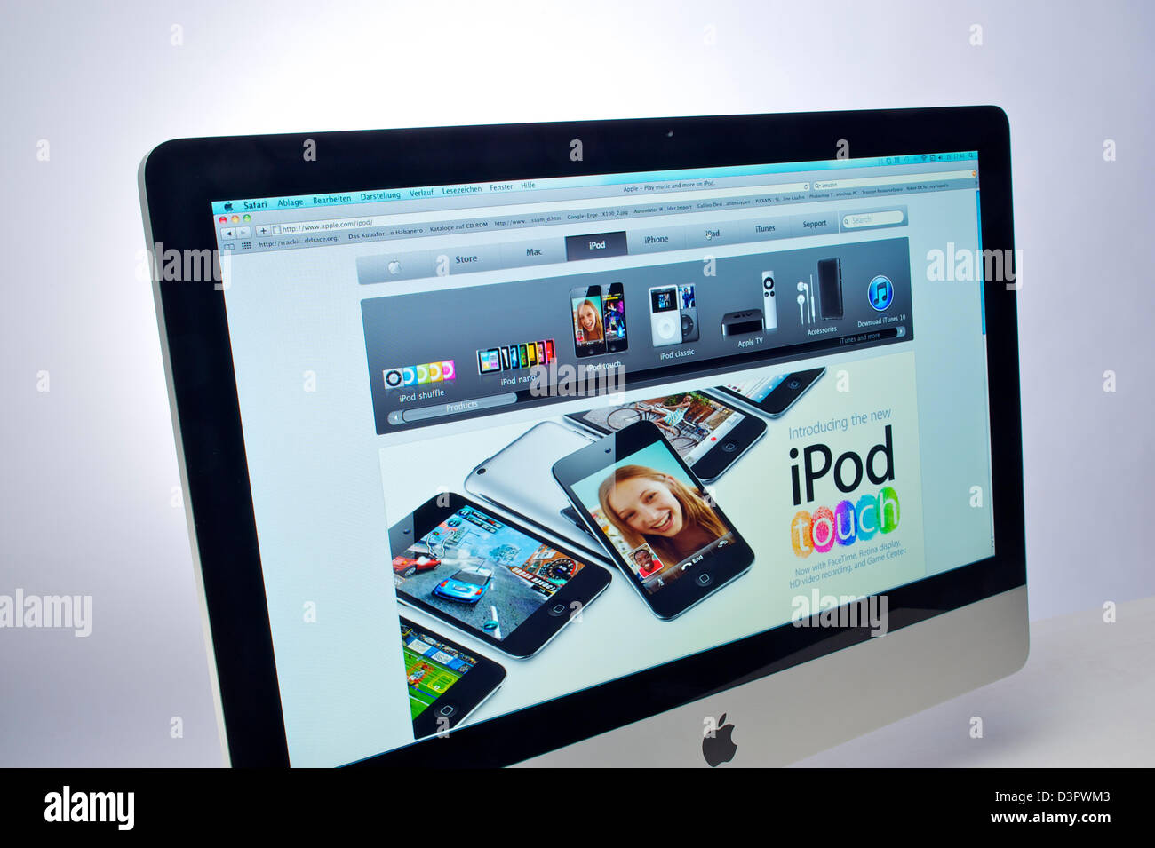 Apple ipod touch hi-res stock photography and images - Alamy