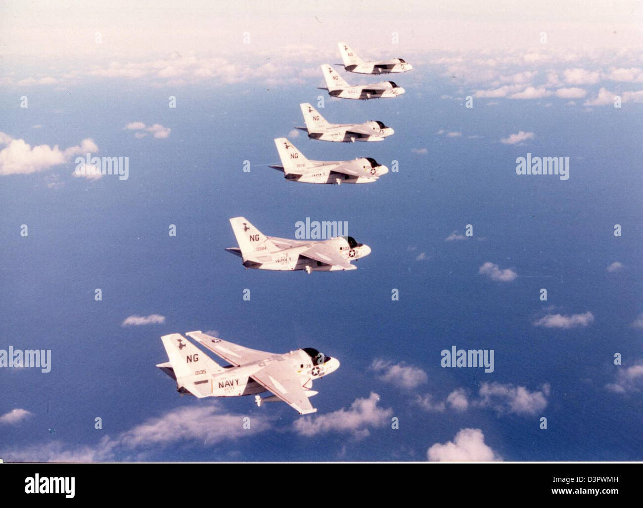 Lockheed s 3a viking hi-res stock photography and images - Alamy