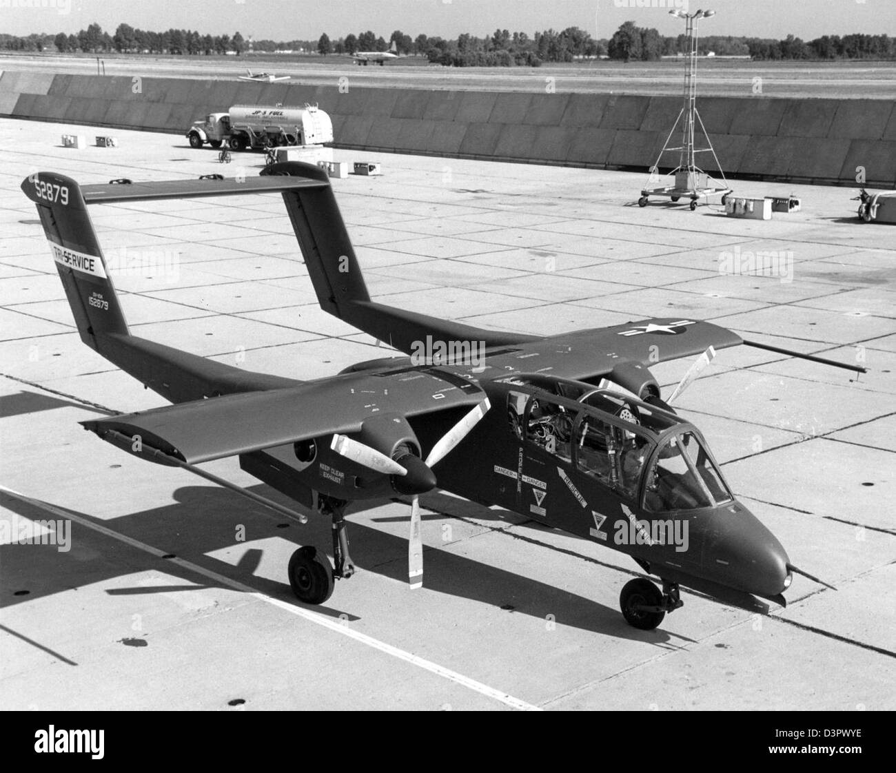 Ov 10 bronco Black and White Stock Photos & Images - Alamy