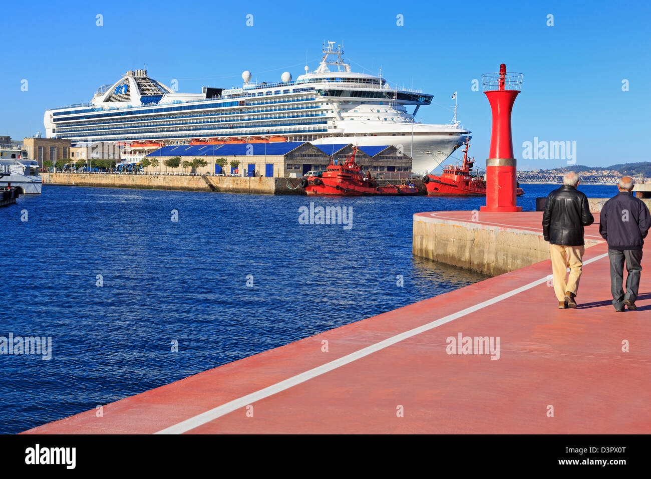 Vigo cruise hi-res stock photography and images - Alamy