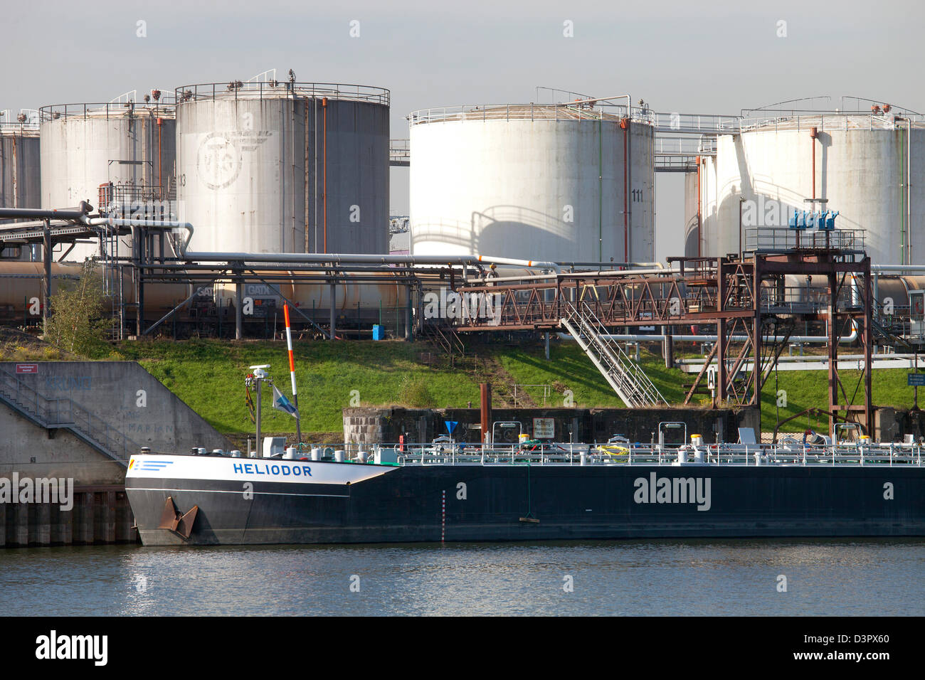 Duisburg, Germany, tanker is in the Port of Duisburg Oelhafen Stock ...