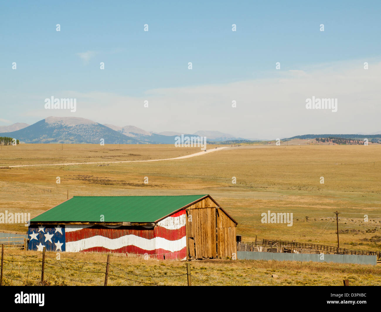 Barn american flag painted on hi-res stock photography and images - Alamy