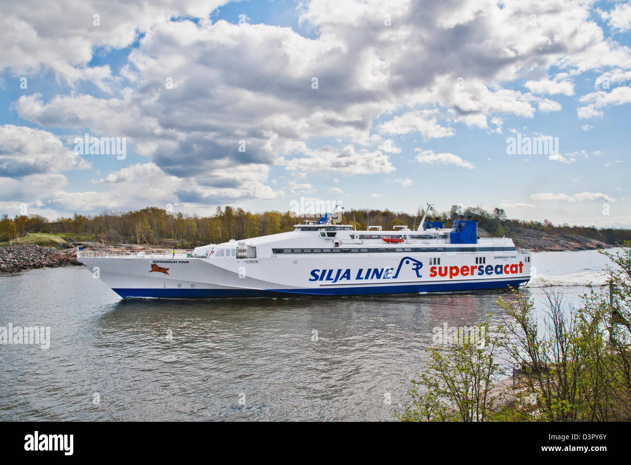 Helsinkiisland hi-res stock photography and images - Alamy