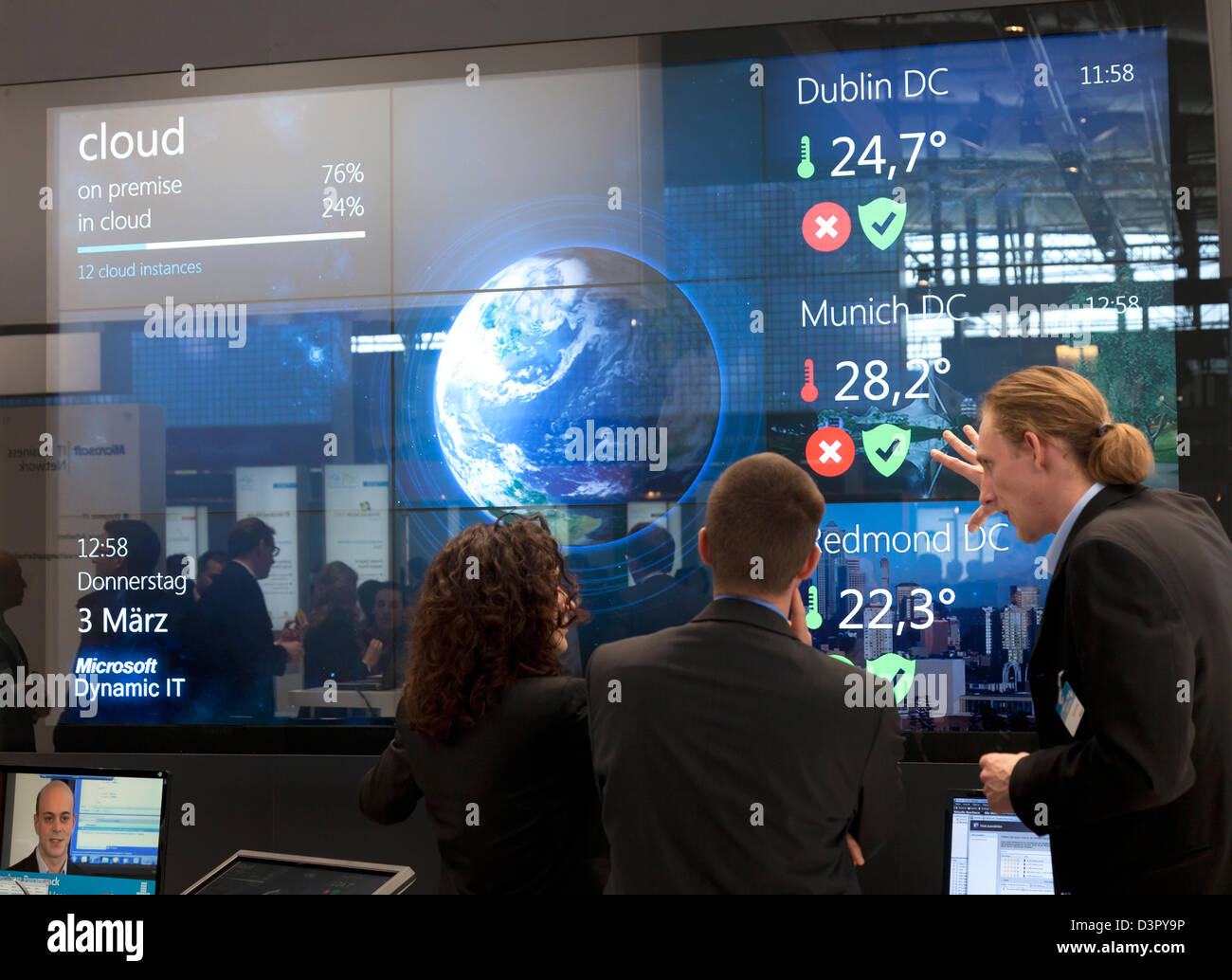 Hannover, Germany, Cloud Computing demonstration at the Microsoft booth ...