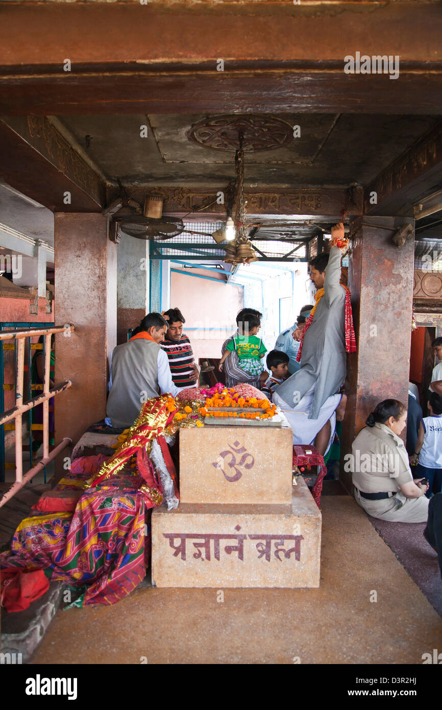 People at the Mansa Devi Temple, Haridwar, Uttarakhand, India Stock ...