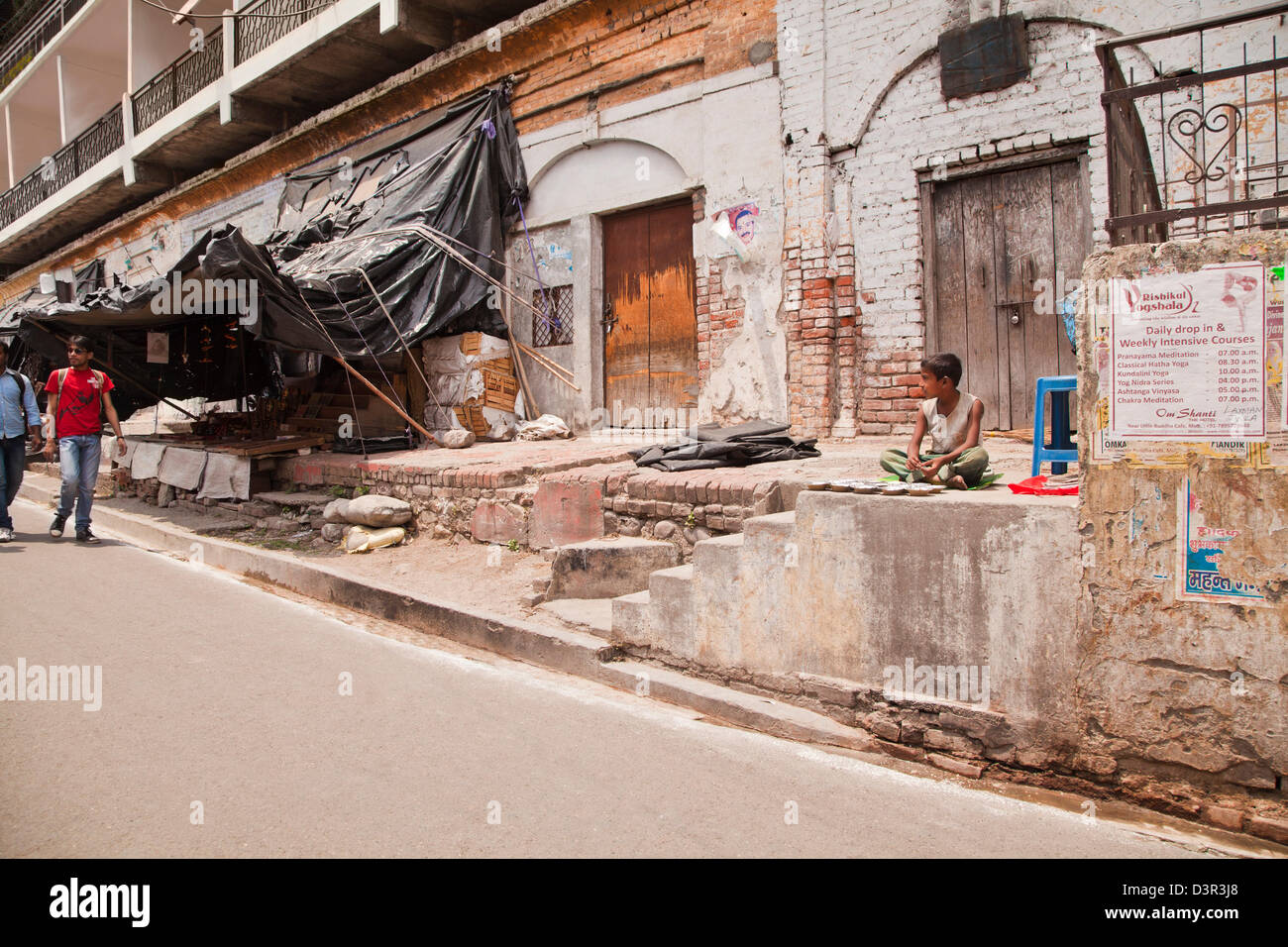 Street scene at Rishikesh, Uttarakhand, India Stock Photo - Alamy