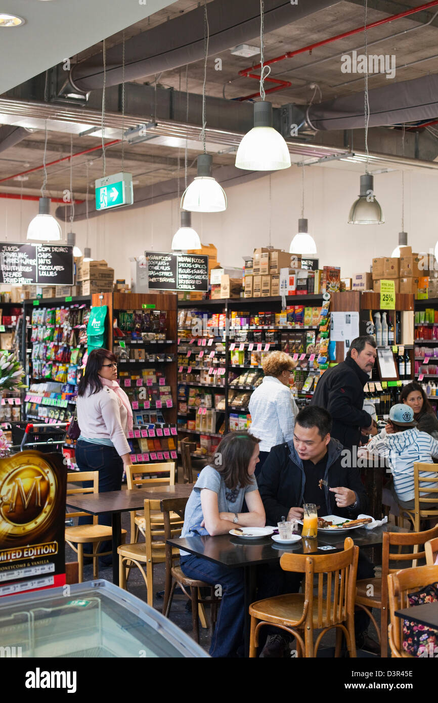 Australian store interior hi-res stock photography and images - Alamy