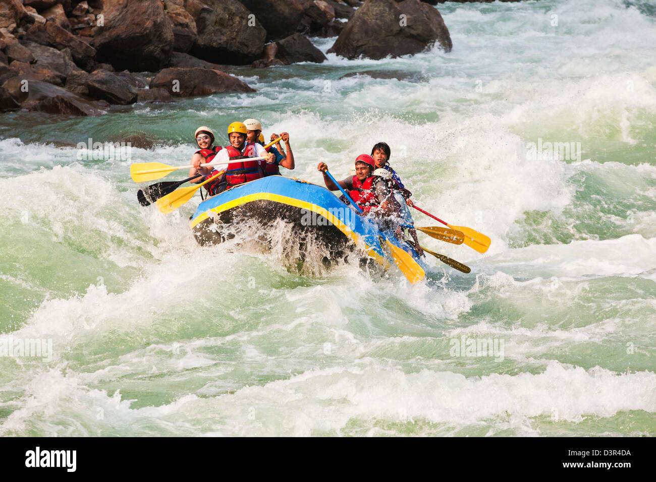 Group of people rafting in Ganges River, Rishikesh, Uttarakhand, India ...