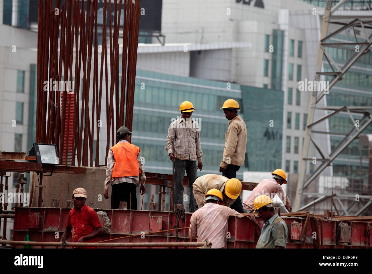 Poor construction hi-res stock photography and images - Alamy