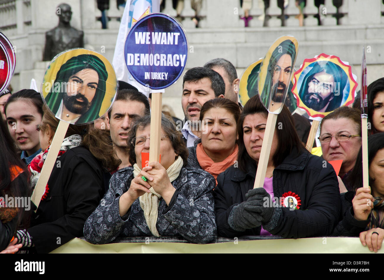 TURKISH ALAWITE COMMUNITY IN LONDON PROTESTING AGAINST WAR IN TURKEY ...