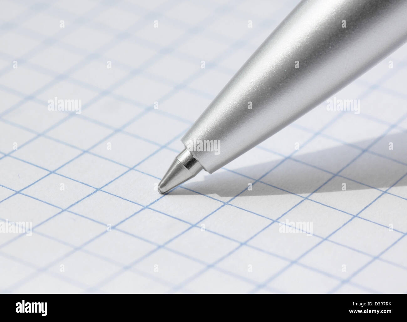 close up of pen at paper Stock Photo - Alamy