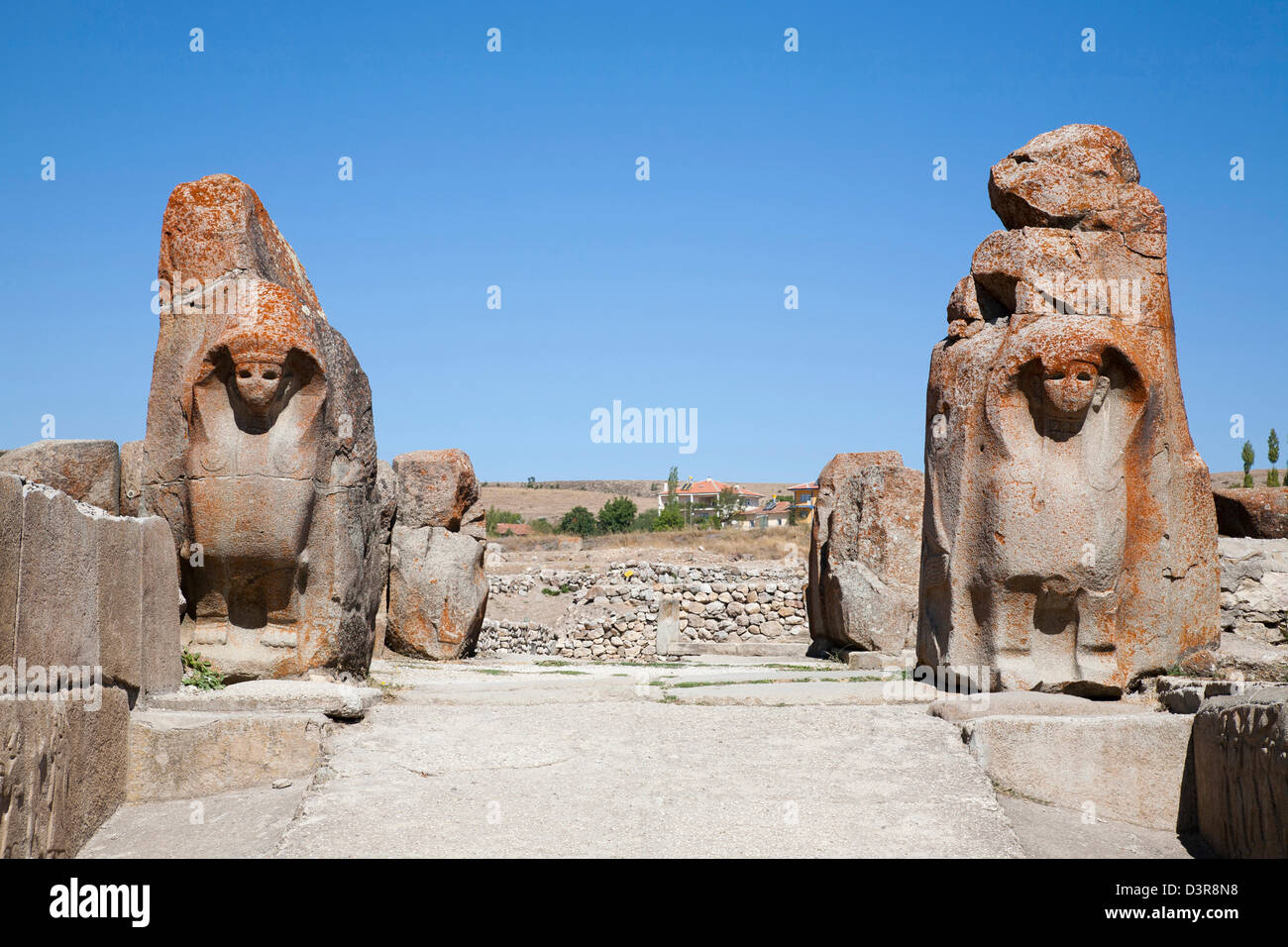 sphinx gate, archaeological area, alacahoyuk, hattusa area, central ...