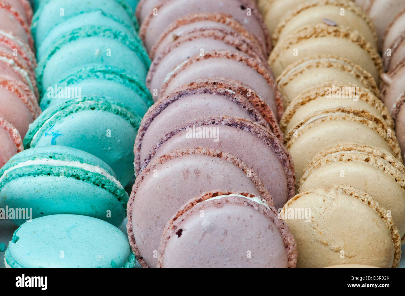Macaron display hi-res stock photography and images - Alamy