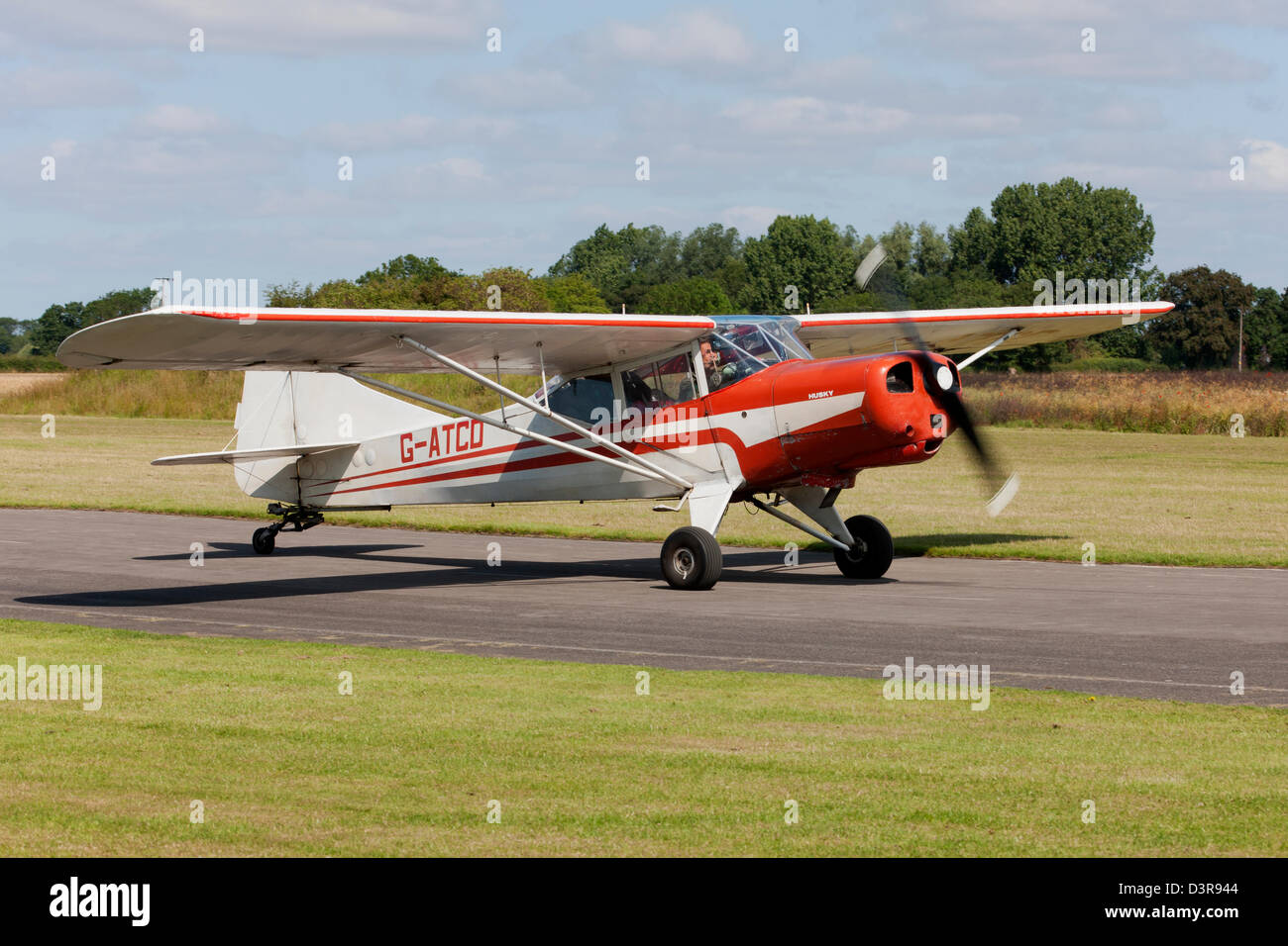 Beagle aircraft hi-res stock photography and images - Alamy
