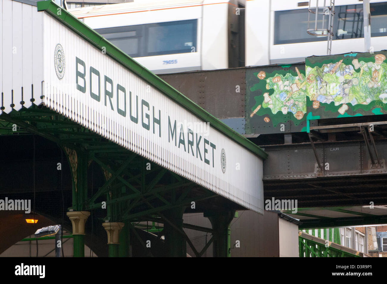 Borough market sign hi-res stock photography and images - Alamy