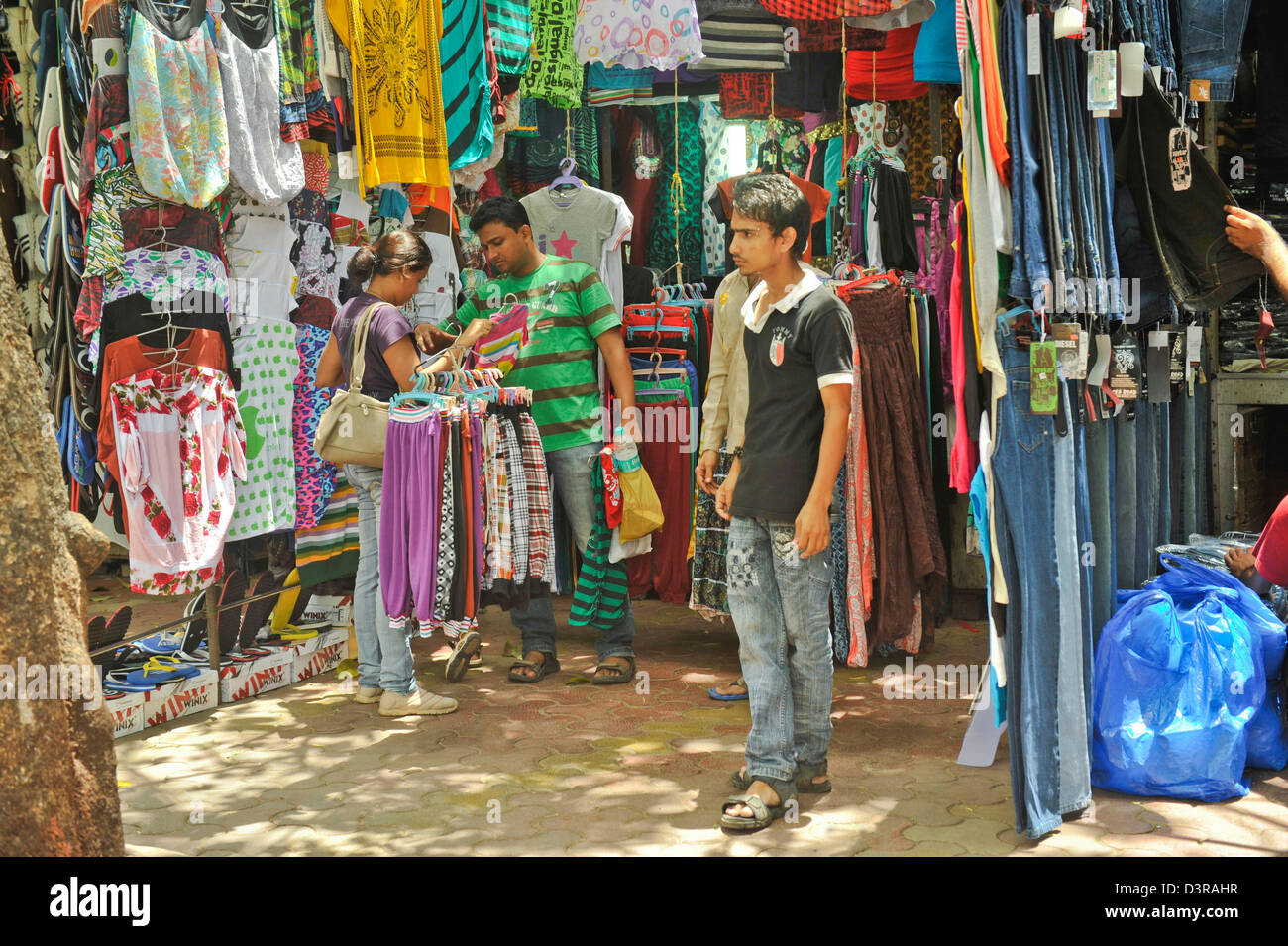People buying clothes at a street market, Mumbai, Maharashtra, India ...
