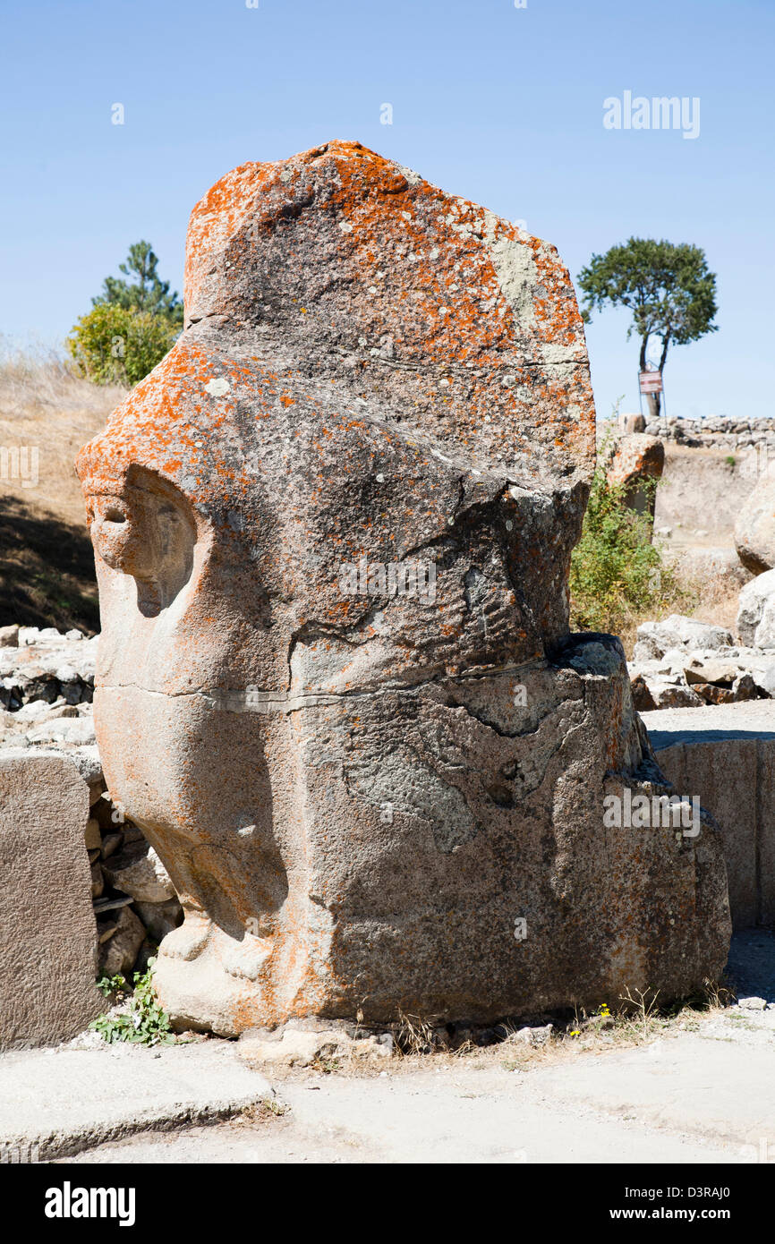 sphinx gate, archaeological area, alacahoyuk, hattusa area, central ...