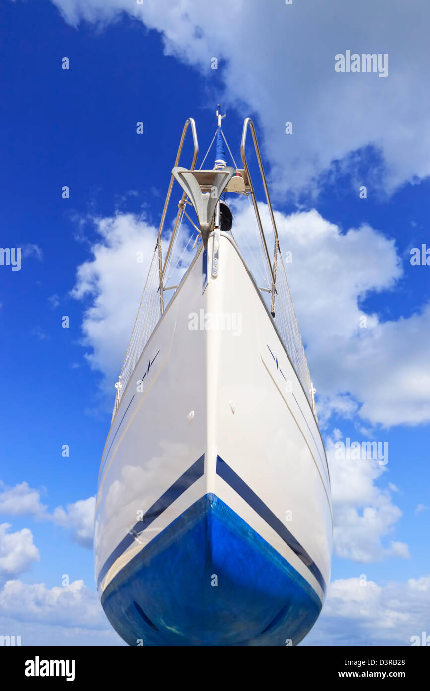 Scattered white cloud hi-res stock photography and images - Alamy