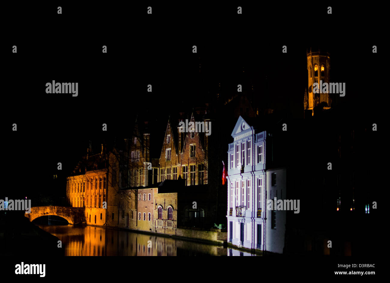Brugge canal hi-res stock photography and images - Alamy