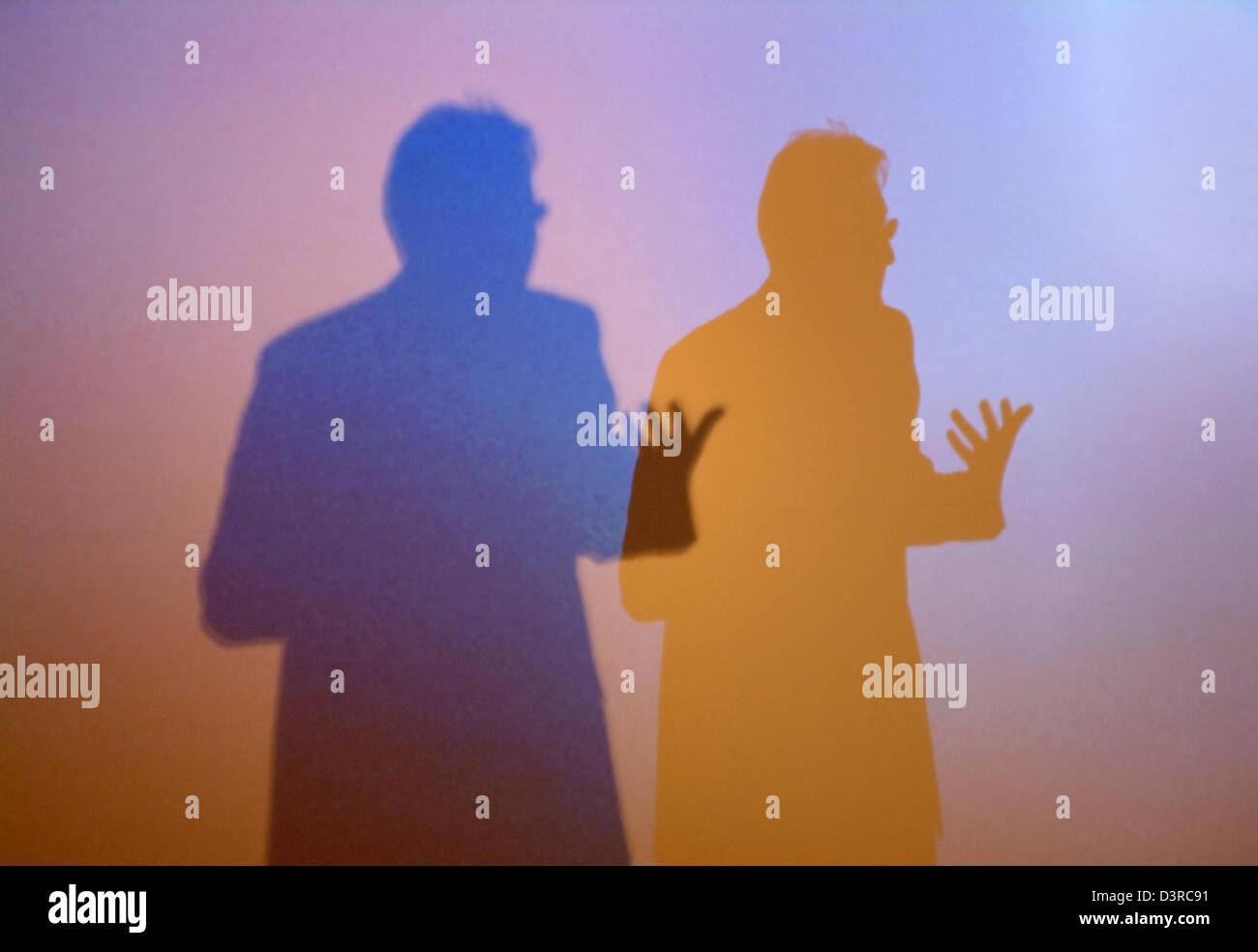 Outline of body and shadow hi-res stock photography and images - Alamy