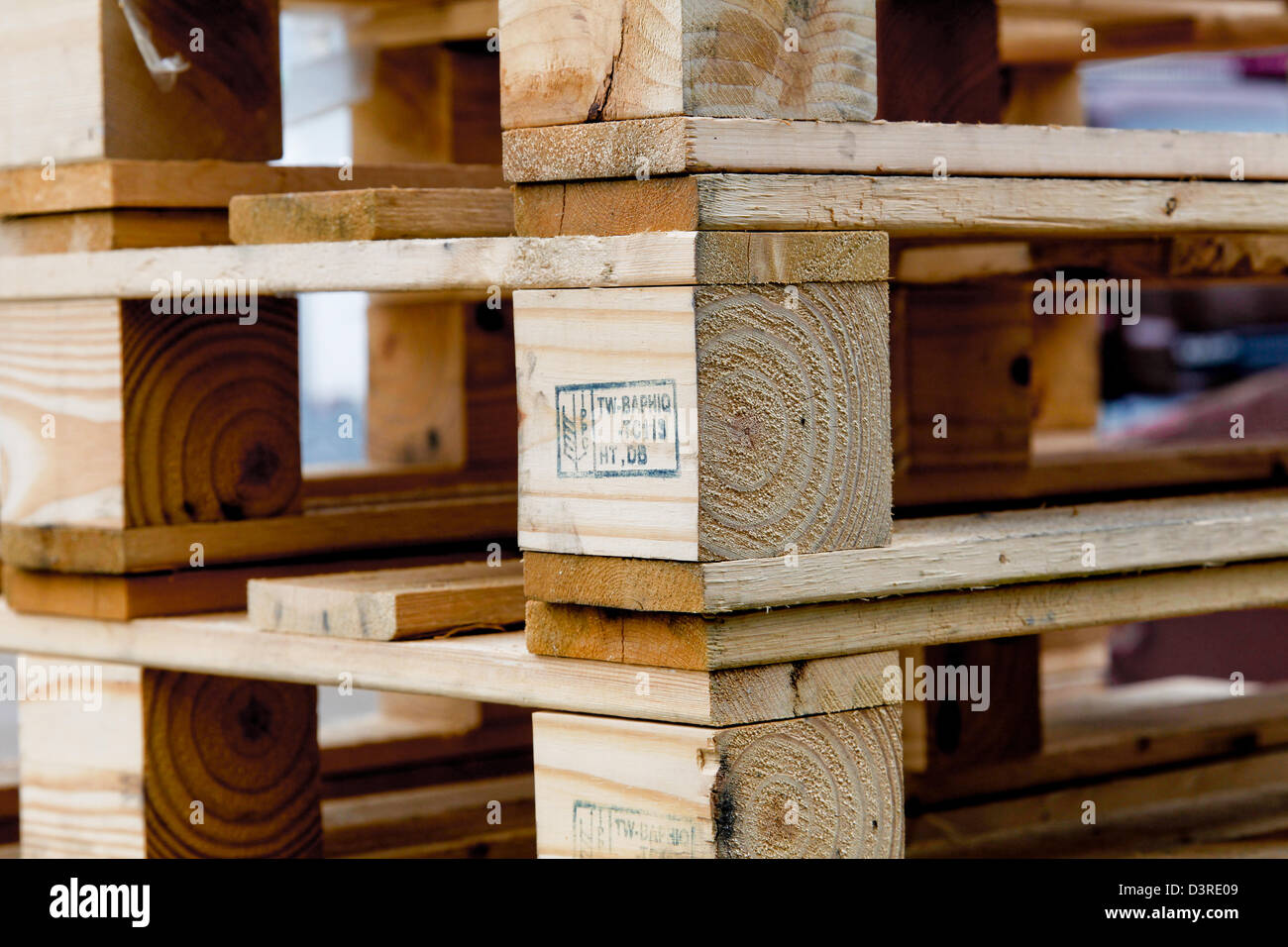 Wooden,timber pallets in a stack Stock Photo - Alamy