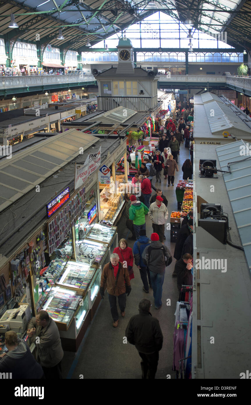 Cardiff market stall hi-res stock photography and images - Alamy
