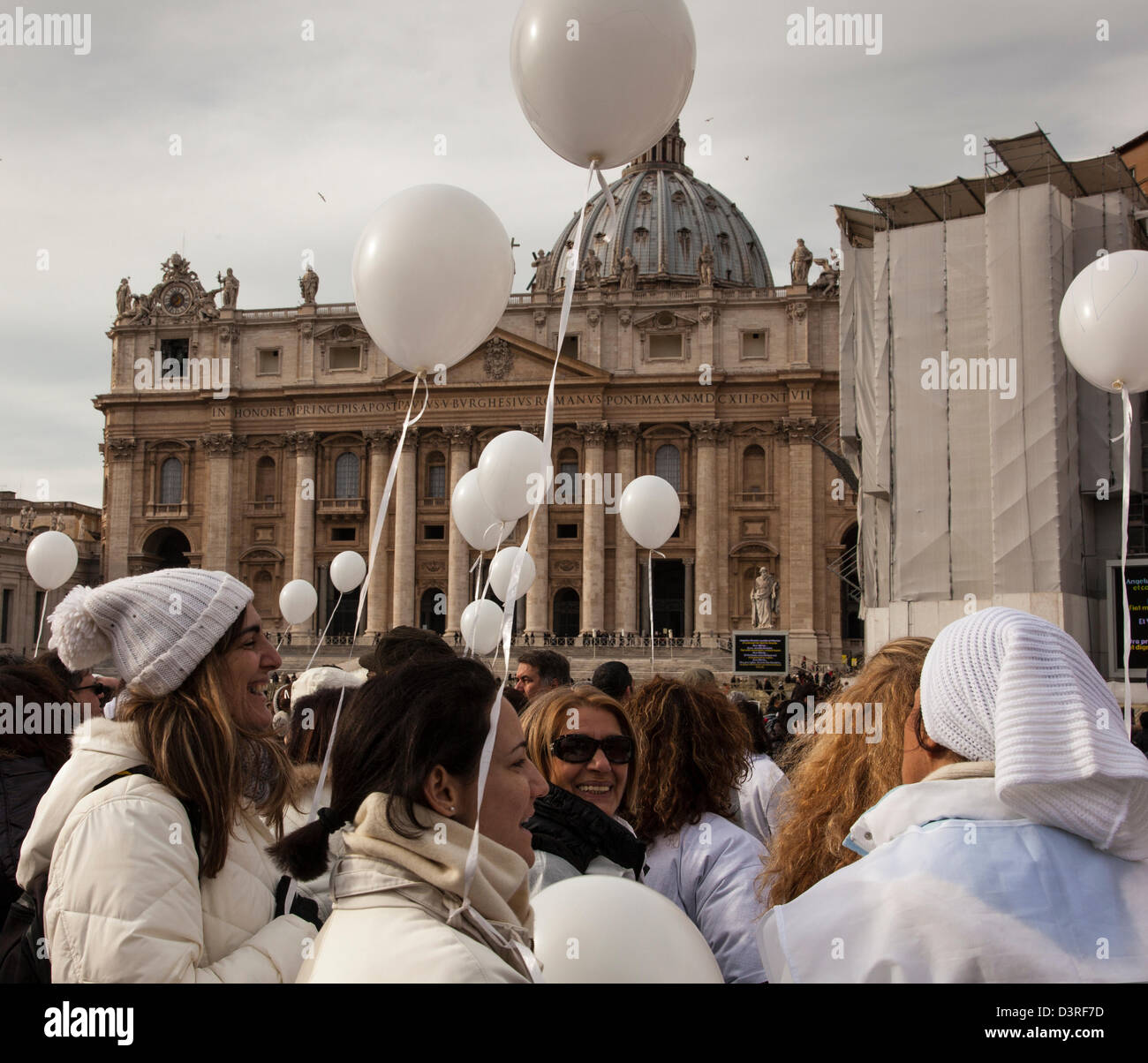 Angelus Papal audience, St. Peter's Square, the Vatican, Rome Stock ...
