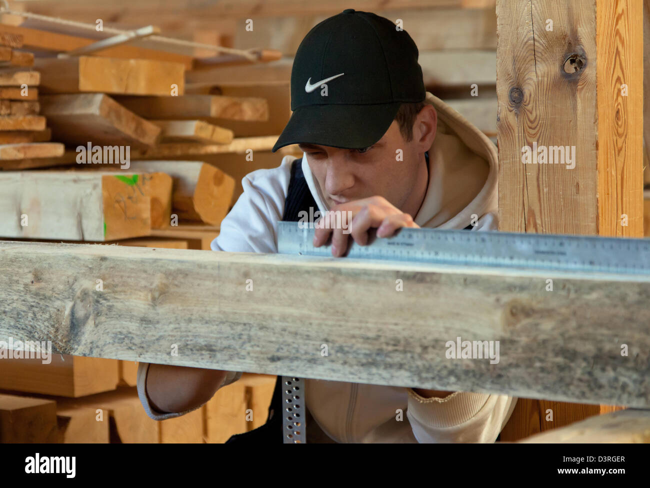 Berlin, Germany, apprentices learn the carpentry trade Stock Photo - Alamy
