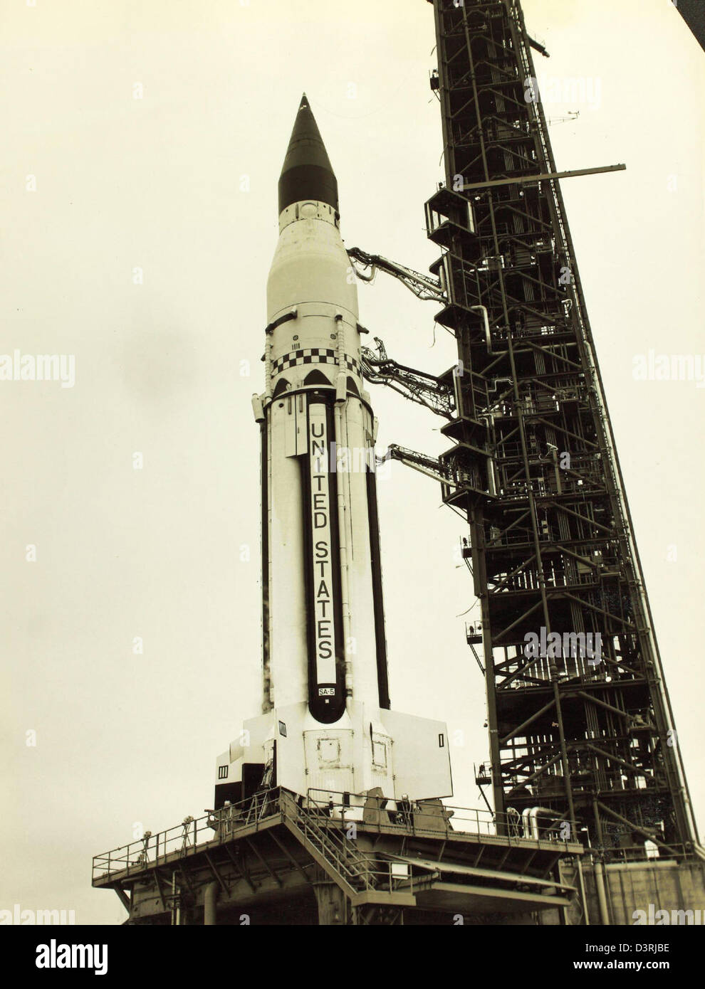 Saturn sa 5 hi-res stock photography and images - Alamy