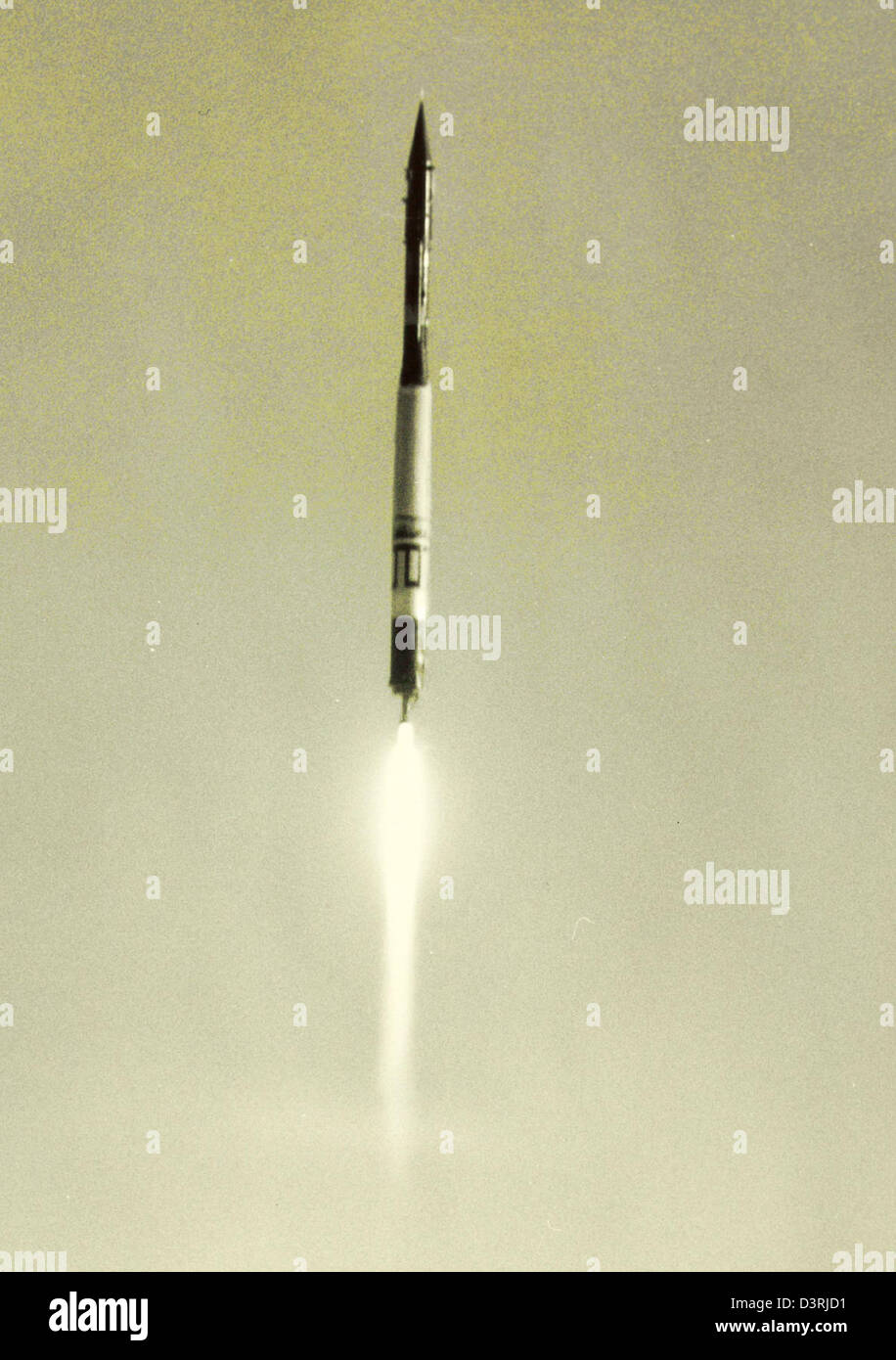 Vanguard rocket hi-res stock photography and images - Alamy