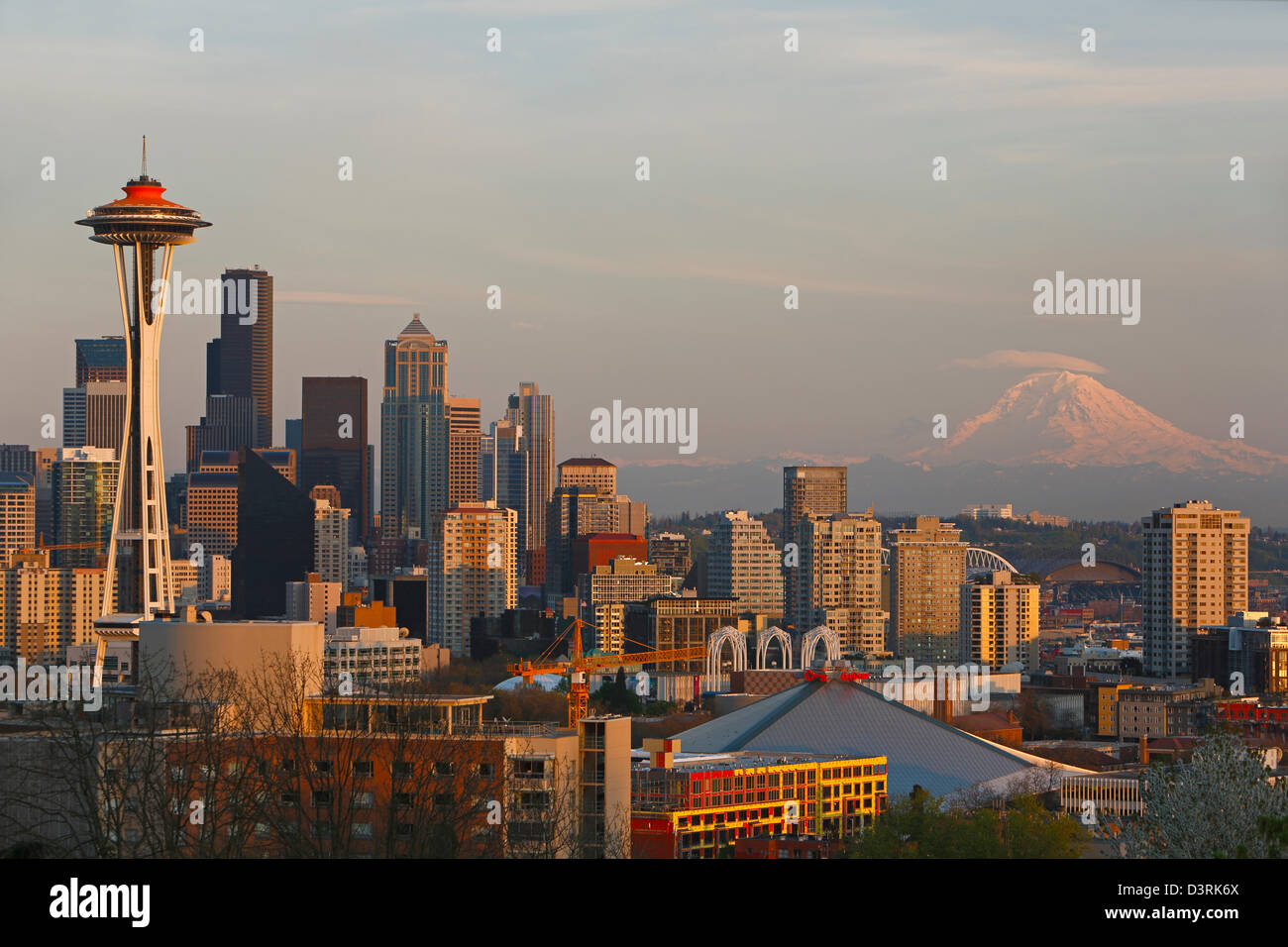 The Seattle skyline at sunset. Seattle, Washington. USA Stock Photo - Alamy