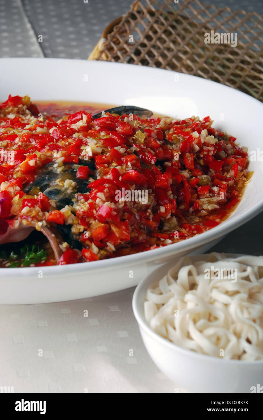 Fish head noodles hi-res stock photography and images - Alamy