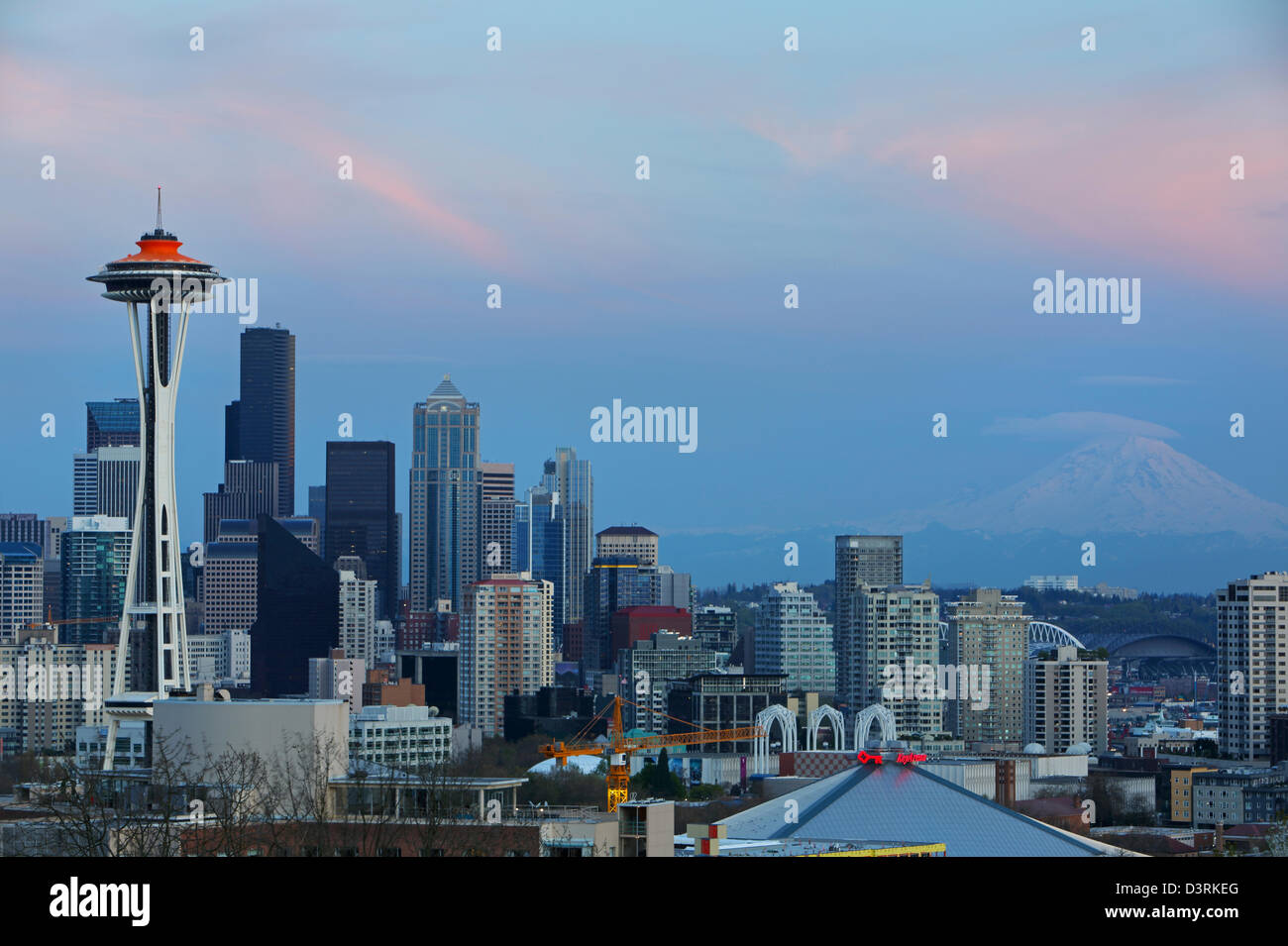 The Seattle skyline at sunset. Seattle, Washington. USA Stock Photo - Alamy