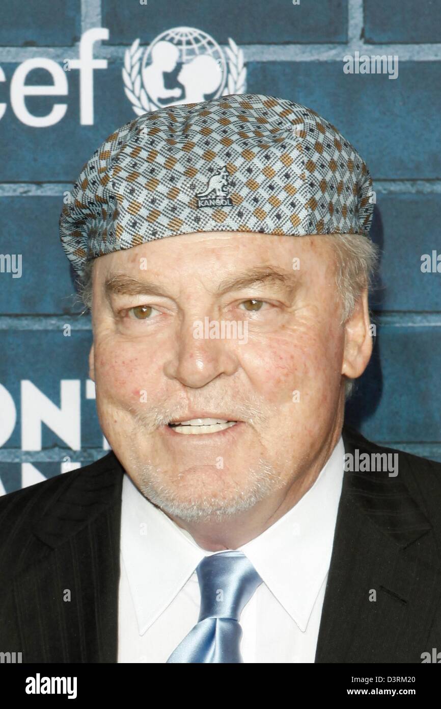 Los Angeles, California, U.S. 23rd Feb, 2013. Stacey Keach attends ...