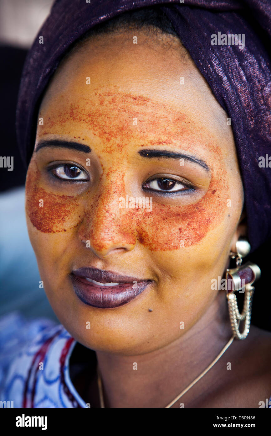 Wodaabe woman hi-res stock photography and images - Alamy