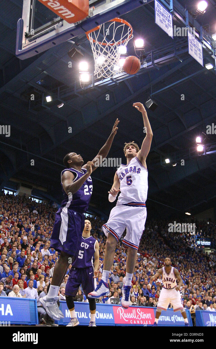 Kansas basketball allen field house hi-res stock photography and images ...