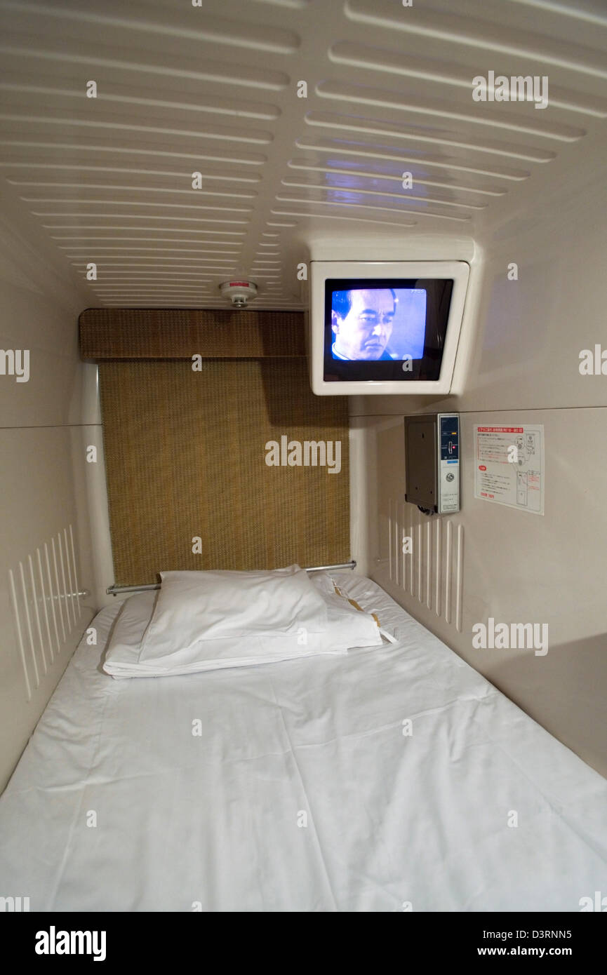 Minimal room box hi-res stock photography and images - Alamy