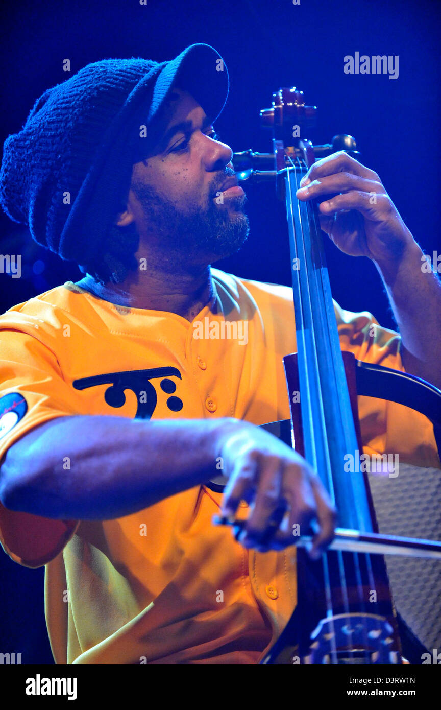 Los Angeles, California, USA. 23rd Feb, 2013. Musician-VICTOR WOOTEN ...