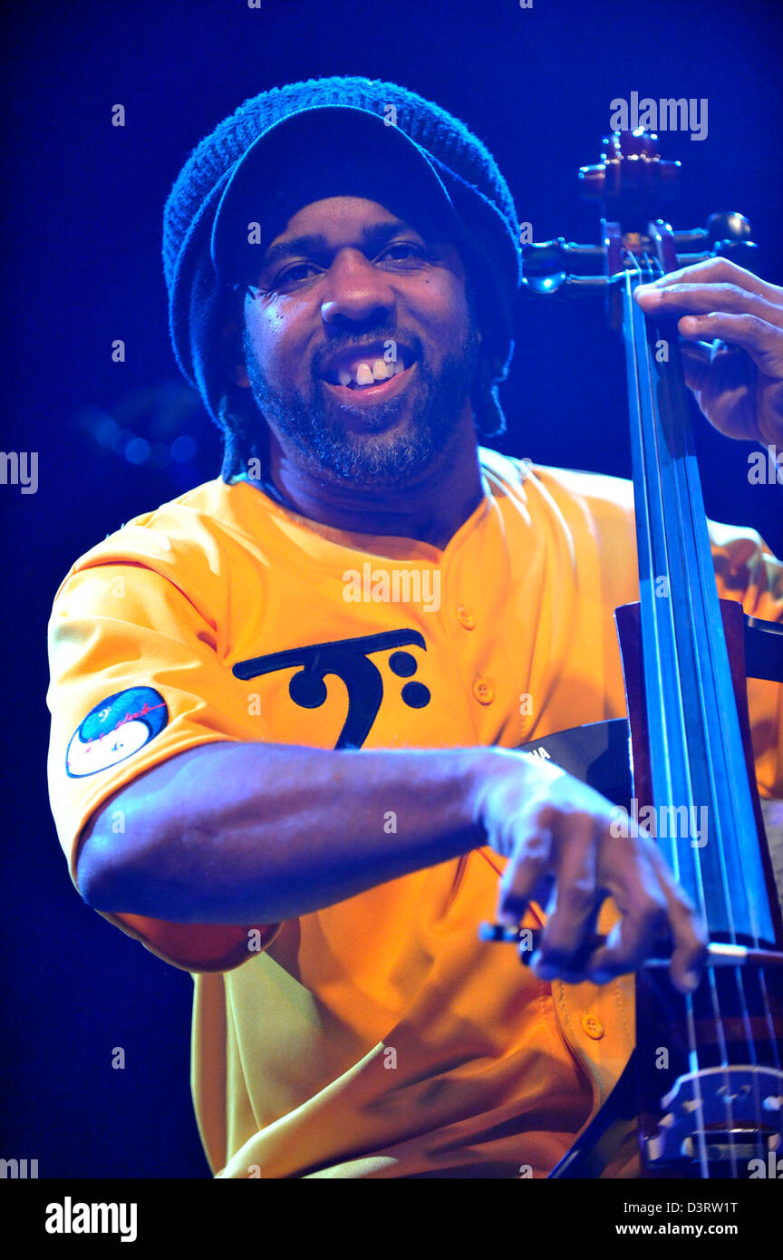 Los Angeles, California, USA. 23rd Feb, 2013. Musician-VICTOR WOOTEN ...