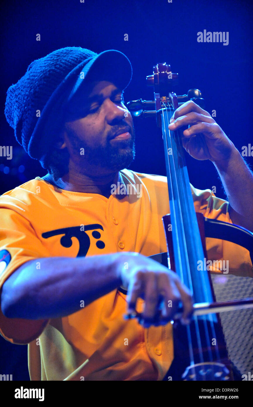 Los Angeles, California, USA. 23rd Feb, 2013. Musician-VICTOR WOOTEN ...