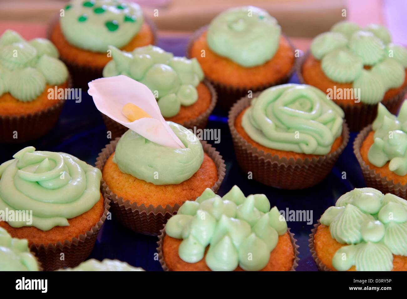 Capecakes hi-res stock photography and images - Alamy