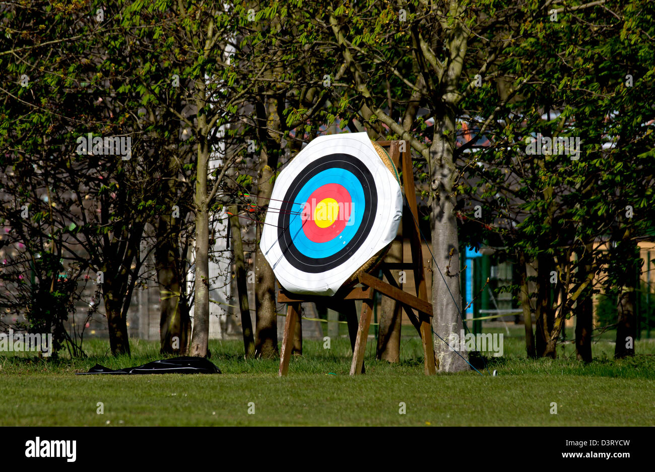 Round target hi-res stock photography and images - Alamy