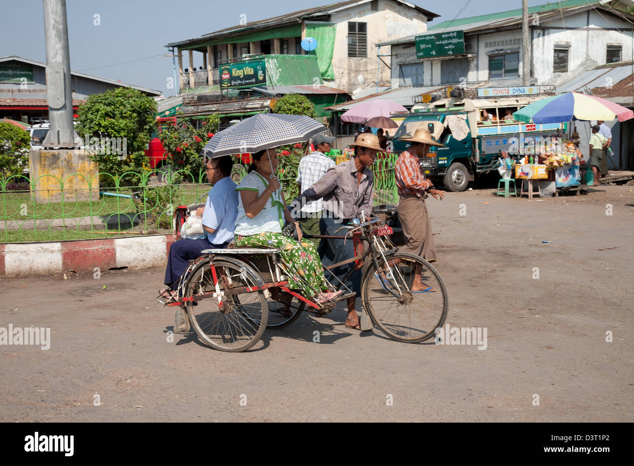 Dalah near Yangon Burma Stock Photo - Alamy